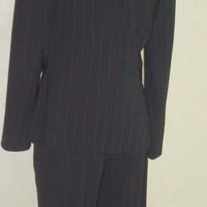 Kasper | Jackets & Coats | Kasper Lined Black Classic Pant Suit Size ...